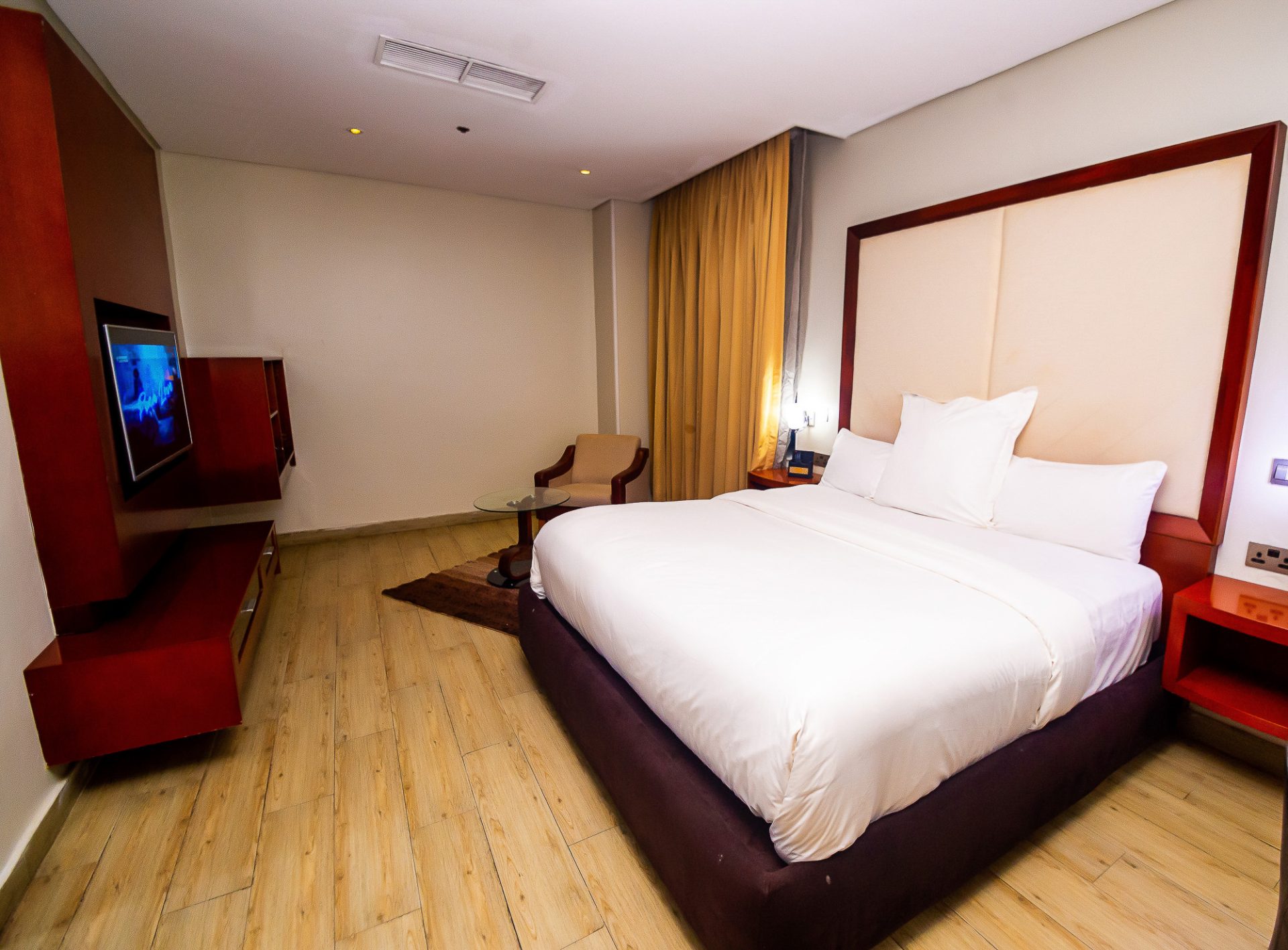Business Suite - Pearlwort Hotel & Suites